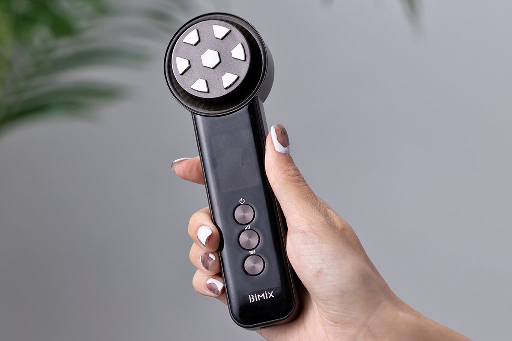 Bimix小錘子射頻美容儀好唔好？Bimix家用美容機一機多用﹕射頻/提拉/舒緩 | Cosmart